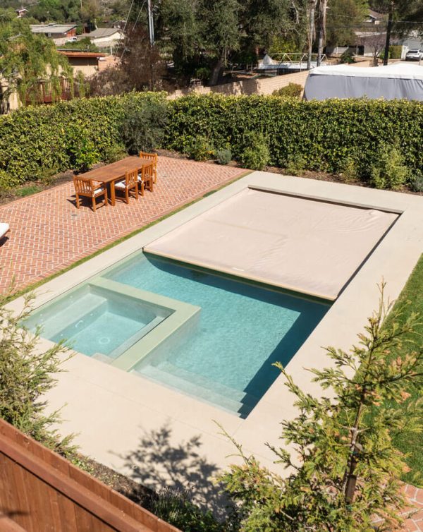 Automatic Pool Covers - Mizu Inc