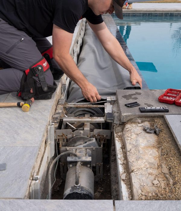 Pool Cover Repairs - Mizu Inc